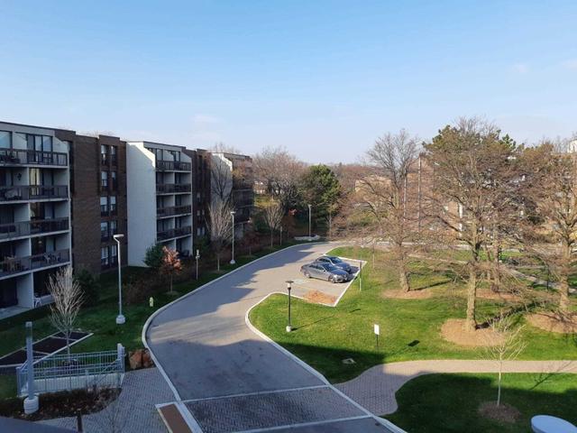 419W - 20 Fashion Roseway, North York | Sold, C5835245 | Condos.ca