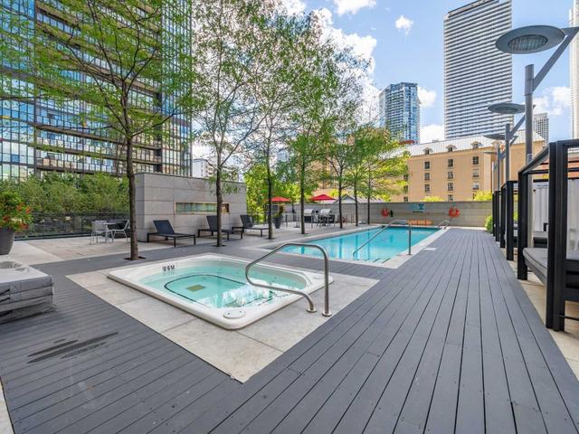 PH 4403 - 110 Charles St, Toronto | Leased, C5837383 | Property.ca