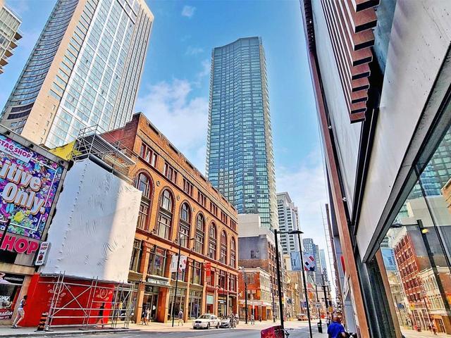 3710 - 197 Yonge St, Toronto | Leased, C5838799 | Condos.ca