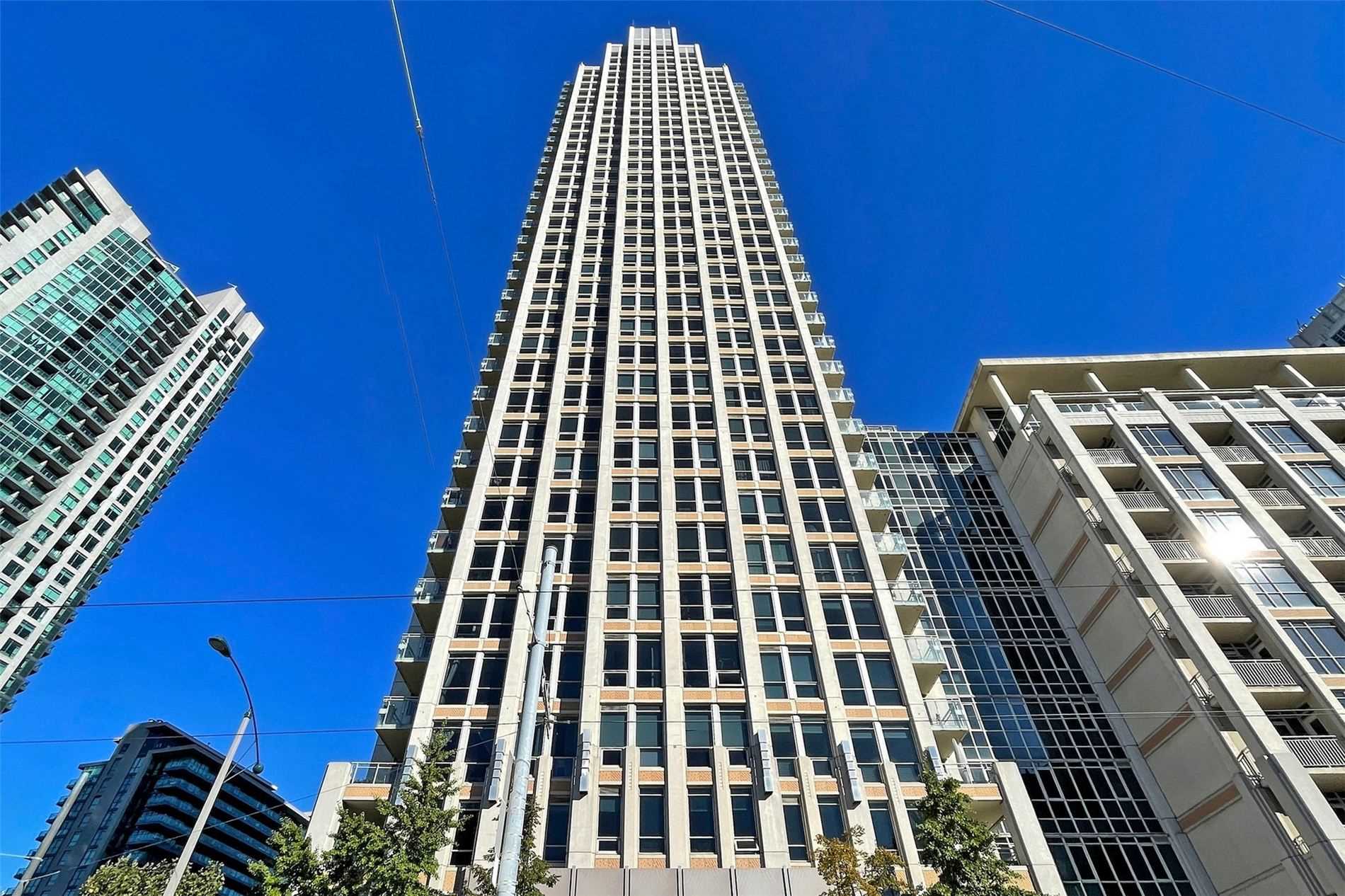 413 - 628 Fleet St, Toronto | Leased, C5843432 | Condos.ca