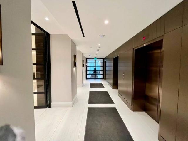 2202 - 39 Roehampton Ave, Toronto | Leased, C5845540 | Condos.ca