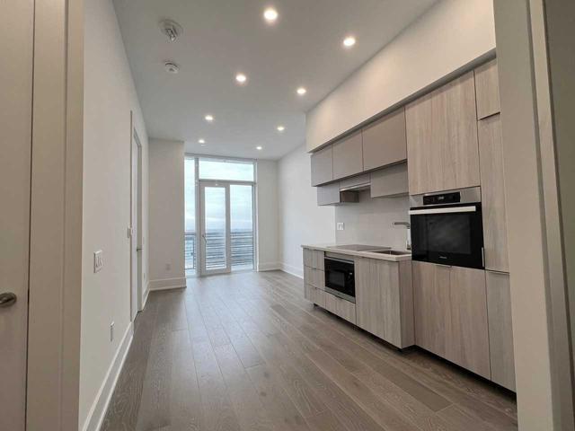 4410 - 39 Roehampton Ave, Toronto | Leased, C5863390 | Condos.ca