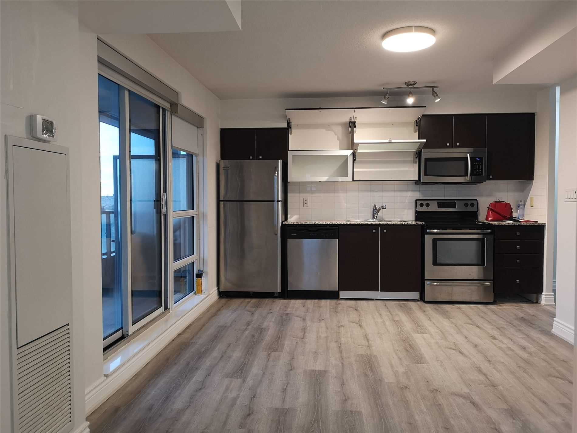 1105 - 2015 Sheppard Ave E, North York | Leased, C5866843 | Condos.ca