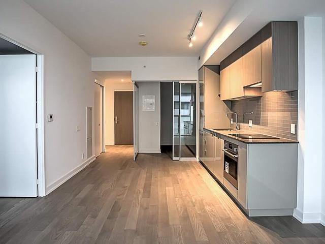 3206 - 161 Roehampton Ave, Toronto | Leased, C5870413 | Condos.ca