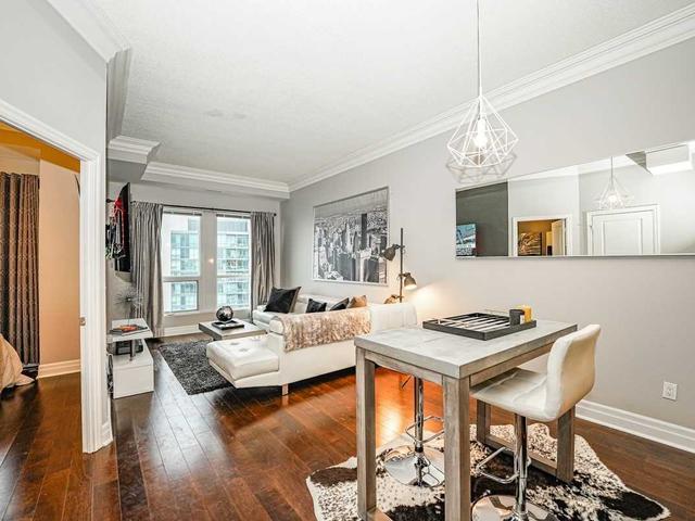 LPH6 - 628 Fleet St, Toronto | Terminated, C5877195 | Condos.ca