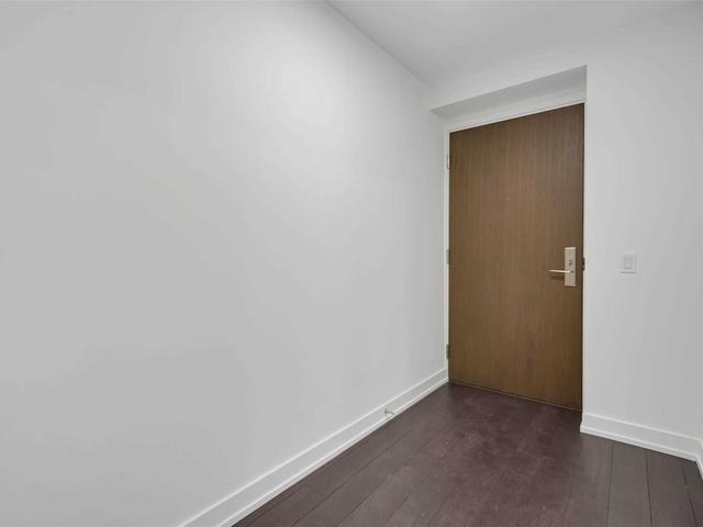 701 - 39 Roehampton Ave, Toronto | Leased, C5883750 | Condos.ca