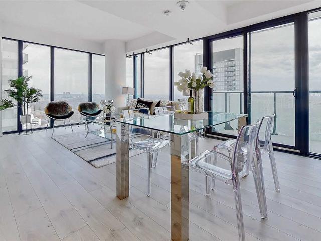 2809 - 161 Roehampton Ave, Toronto | Terminated, C5887363 | Condos.ca