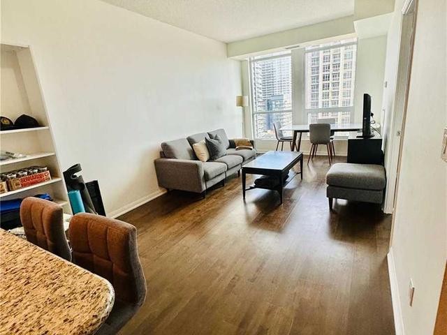 1611 - 628 Fleet St, Toronto | Leased, C5895789 | Condos.ca