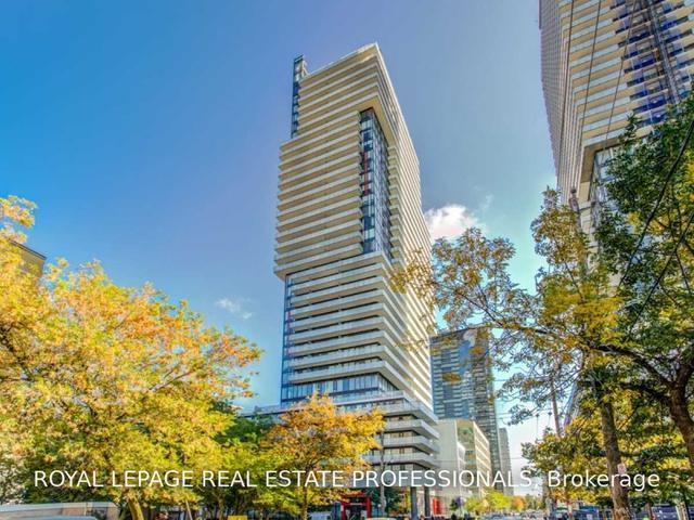 3002 - 185 Roehampton Ave, Toronto | Leased, C5902588 | Condos.ca