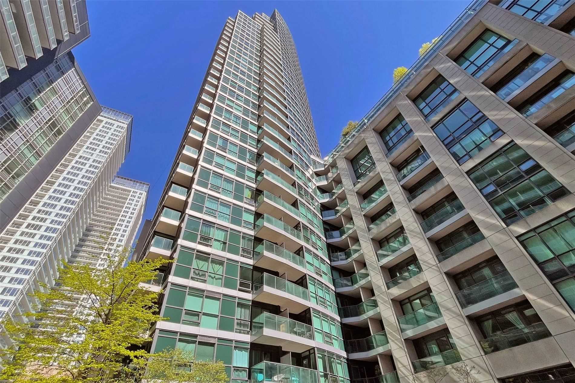 226 - 600 Fleet St, Toronto | Sold, C5905753 | Condos.ca