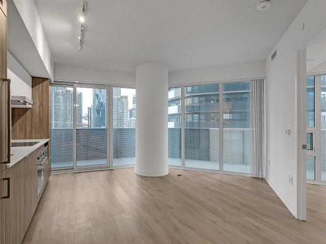 1815 - 138 Downes St, Toronto | Terminated, C5915707 | Condos.ca