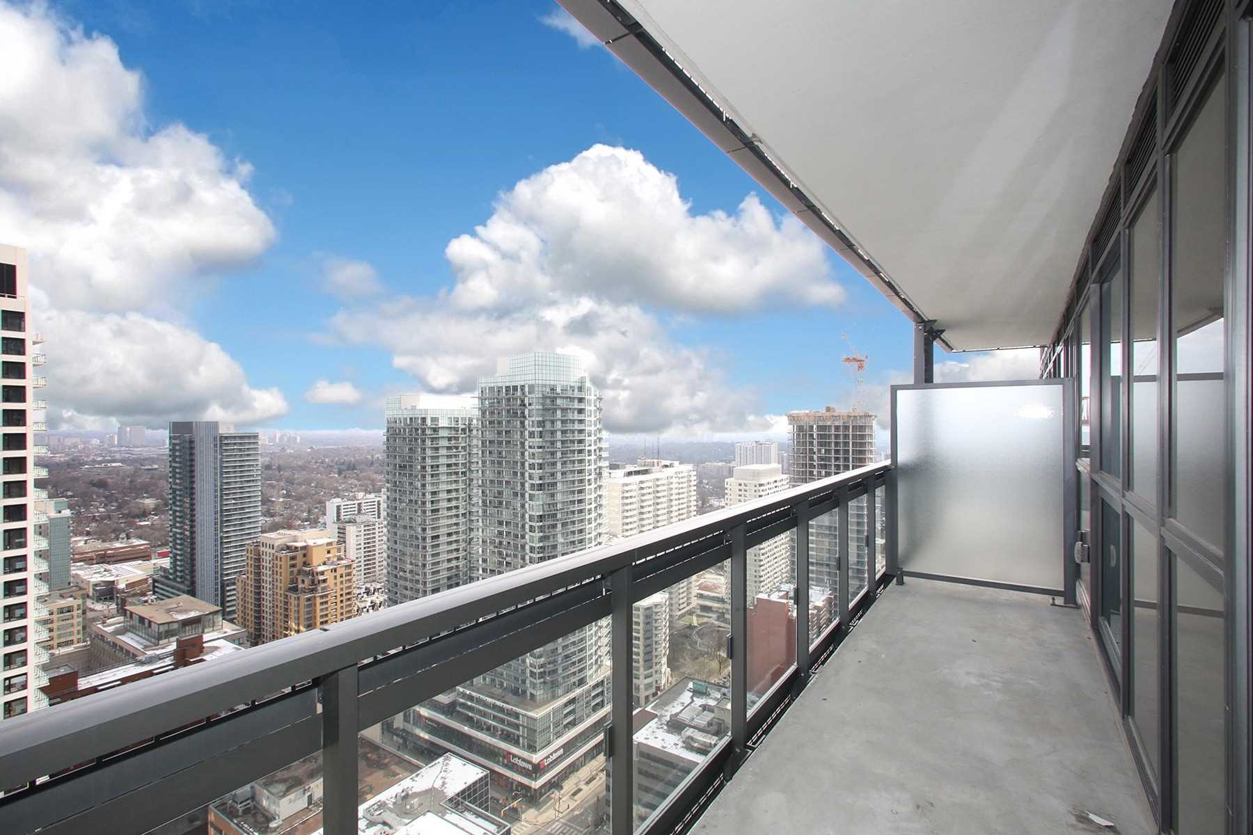 3101 - 39 Roehampton Ave, Toronto | Leased, C5916133 | Condos.ca