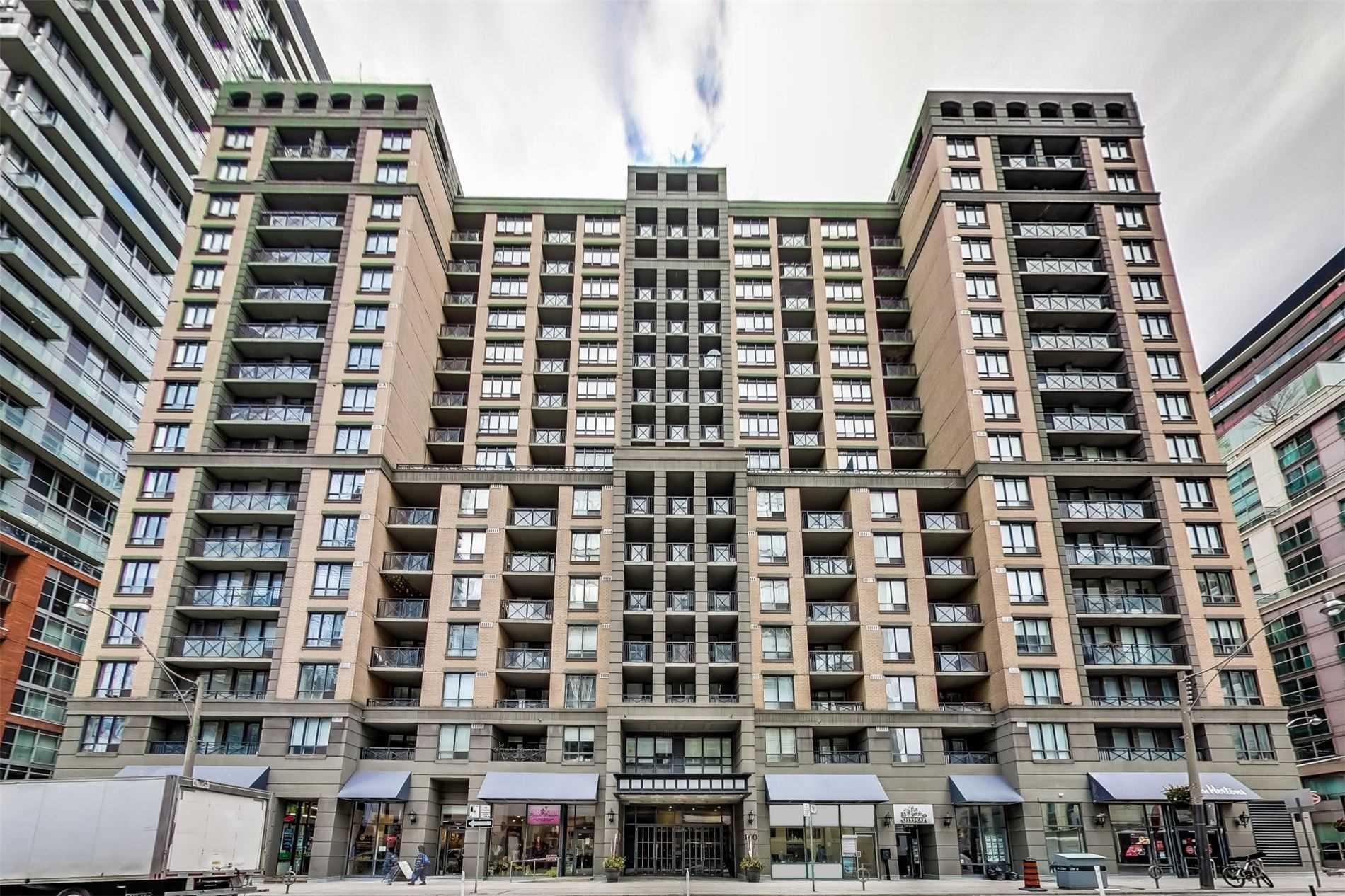 1113 - 140 Simcoe St, Toronto | Sold, C5927471 | Condos.ca