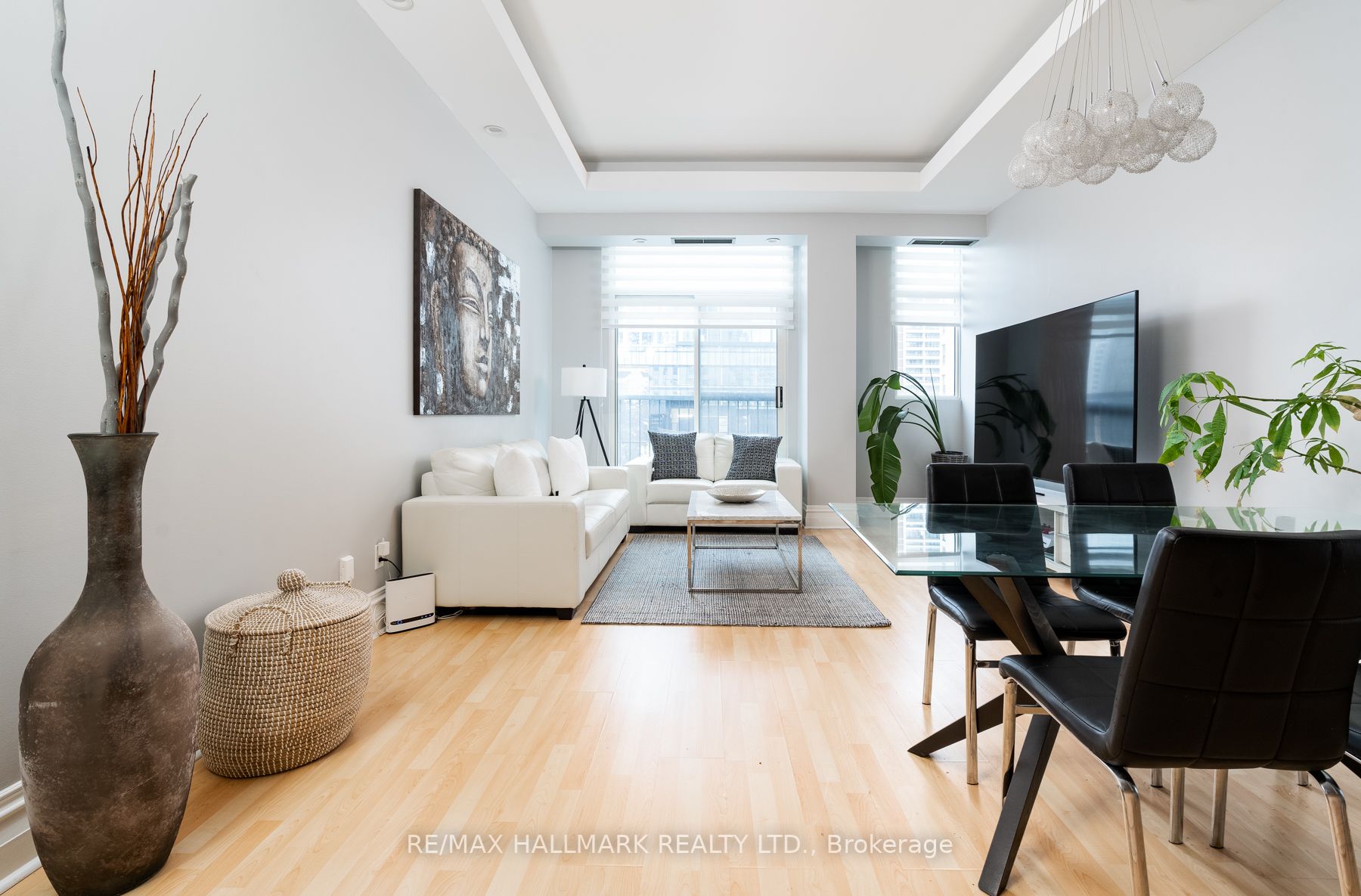 502 - 8 Wellesley St E, Toronto | Terminated, C5943836 | MrLOFT.ca