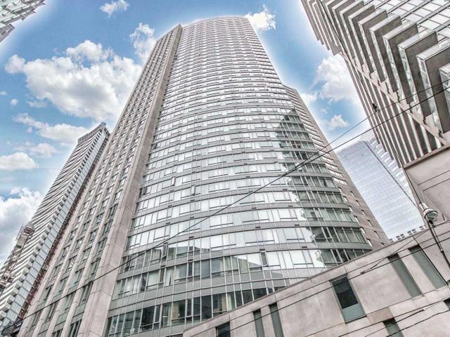 210 Victoria St, Toronto | Leased, C5949255 | Condos.ca