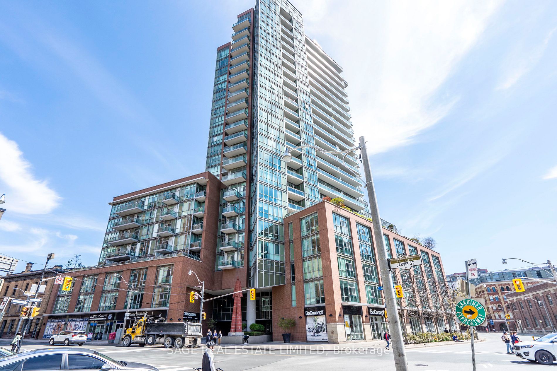 505 - 112 George St, Toronto | Leased, C5957332 | Condos.ca