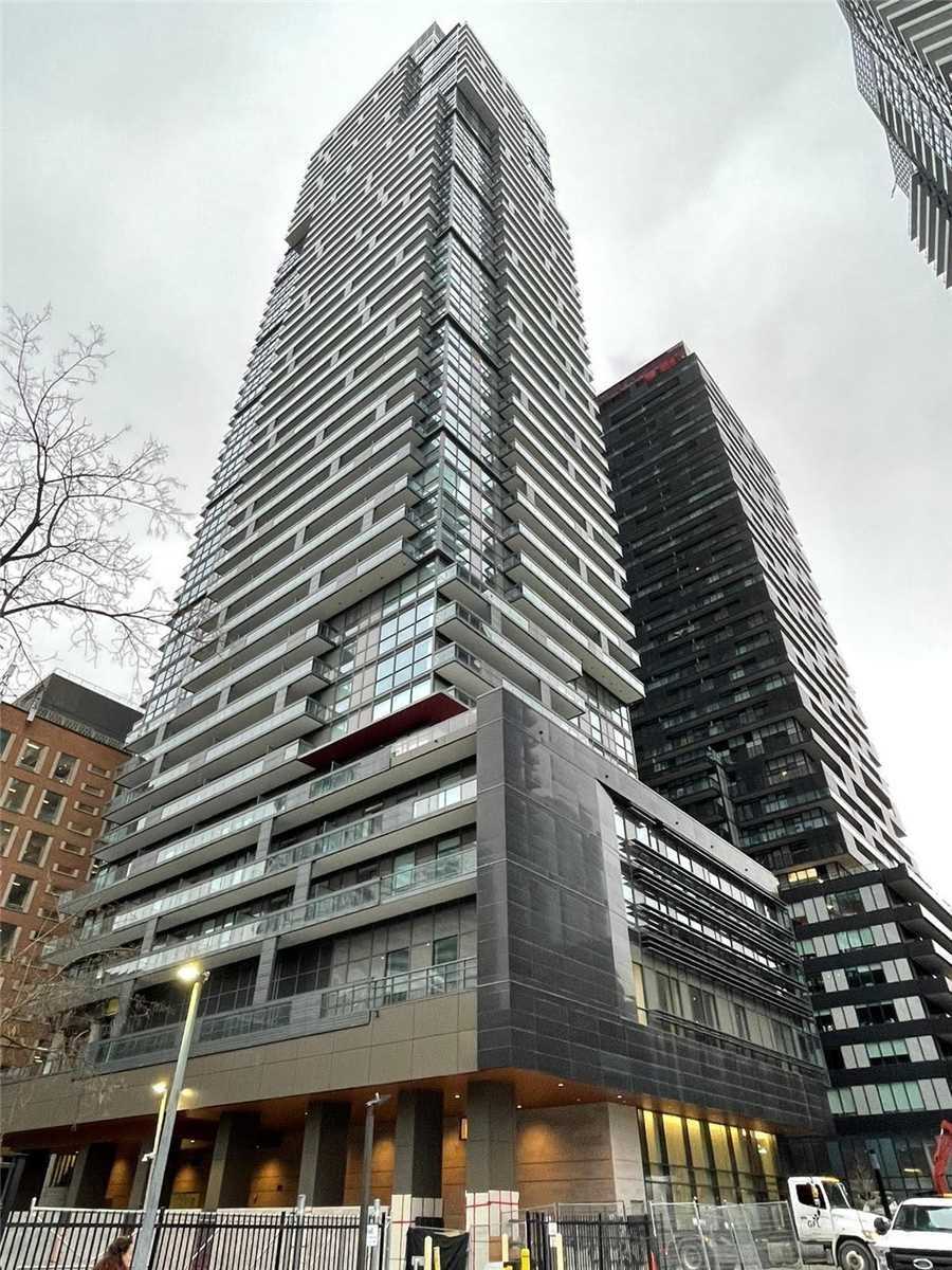 3206 - 39 Roehampton Ave, Toronto | Leased, C5960377 | Condos.ca