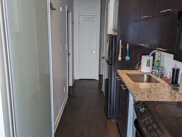 3002 - 126 Simcoe St, Toronto | Leased, C5975385 | Condos.ca