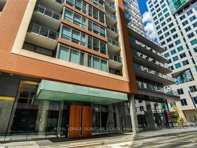 1711 - 8 Mercer St, Toronto | Leased, C5993388 | Condos.ca