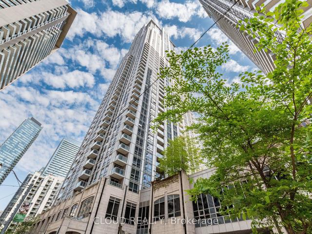 3014 - 763 Bay St E, Toronto | Sold, C6001648 | Condos.ca