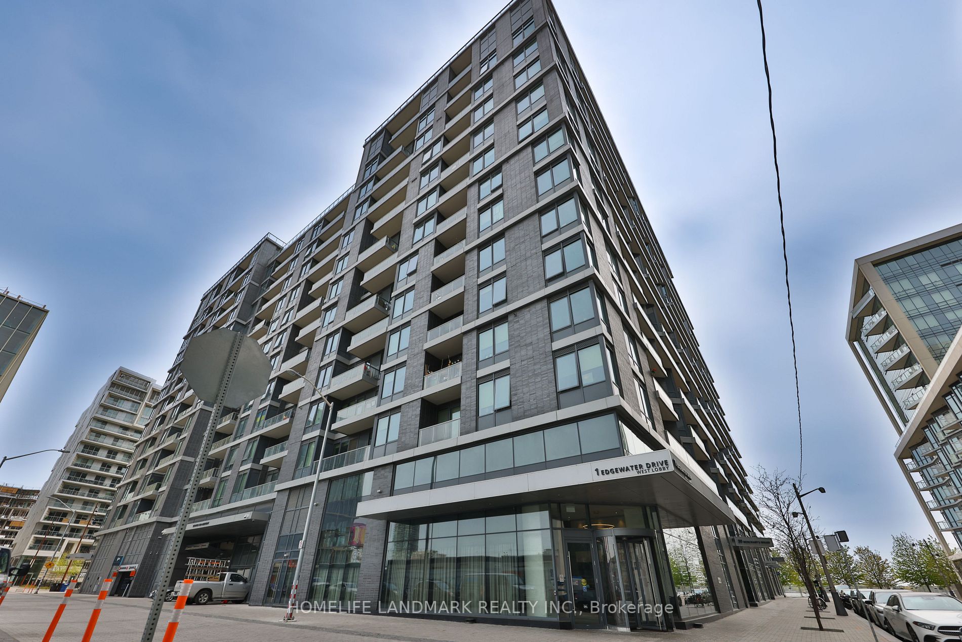 303 - 1 Edgewater Dr, Toronto | Terminated, C6013792 | Condos.ca