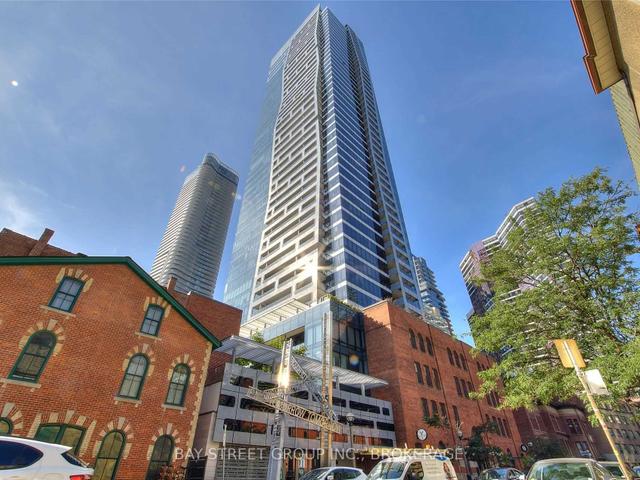 2205 - 5 St Joseph St, Toronto | Suspended, C6015901 | Condos.ca