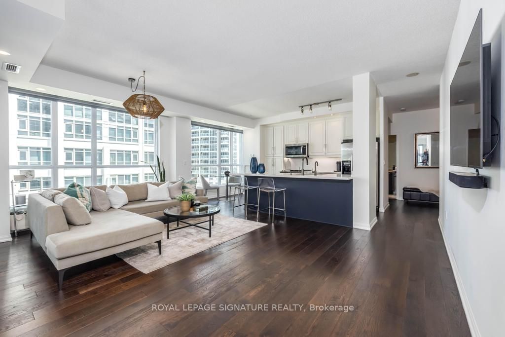 706 - 628 Fleet St, Toronto | Sold, C6019400 | Condos.ca