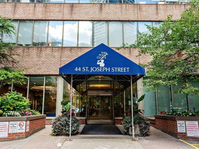 1617 - 44 St Joseph St, Toronto | Leased, C6020157 | Condos.ca