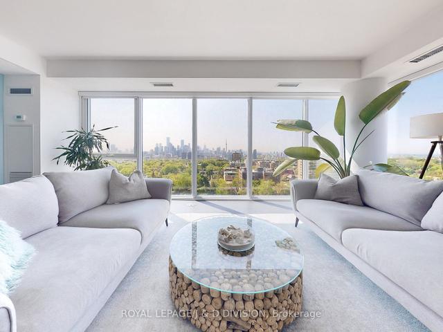 1602 - 99 Foxbar Rd, Toronto | Leased, C6020572 | Condos.ca