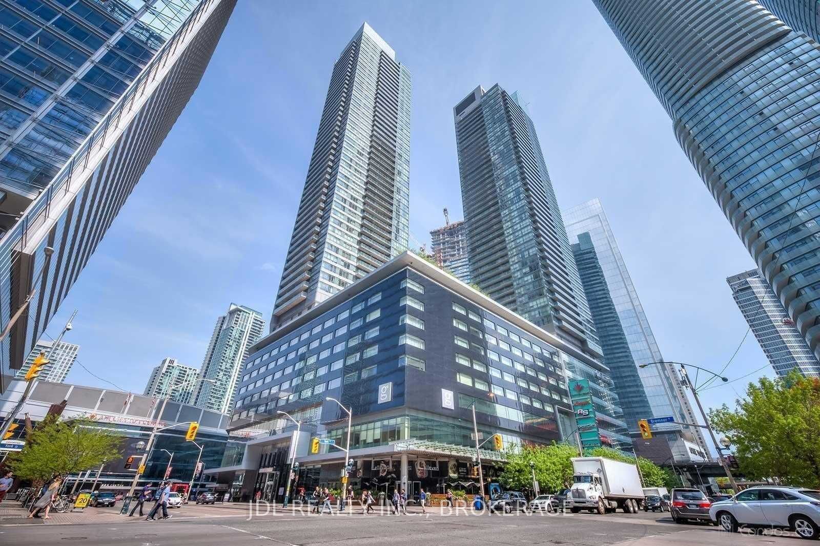 2208 - 65 Bremner Blvd, Toronto | Terminated, C6023413 | Condos.ca