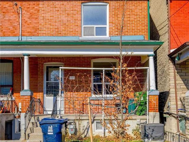 58 Ulster St, Toronto, ON | Condos.ca