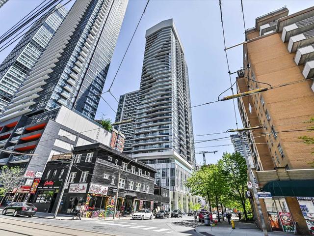 2002 - 77 Mutual St, Toronto | Sold, C6054461 | Condos.ca