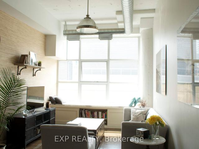 411 - 155 Dalhousie St, Toronto | Leased, C6059636 | Condos.ca