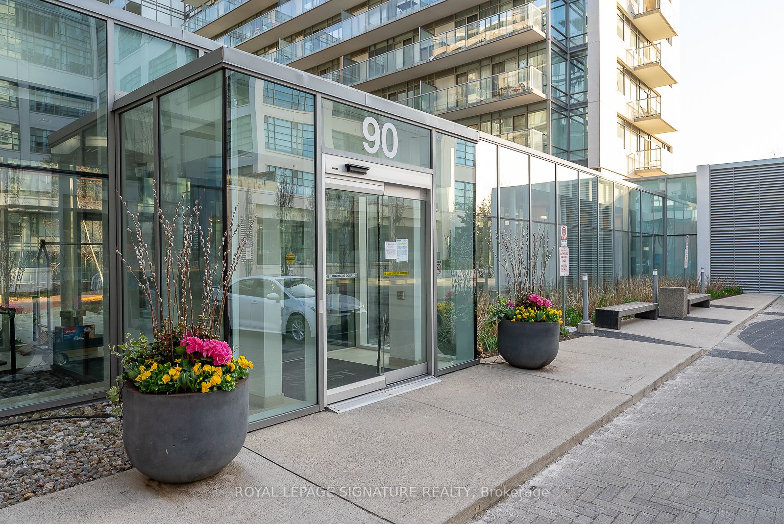 608 - 90 Stadium Rd, Toronto | Leased, C6097628 | Condos.ca