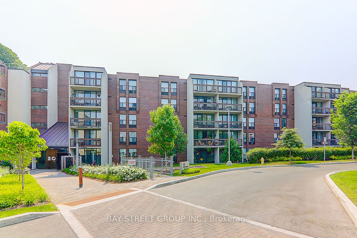 415W - 20 Fashion Rose Way W, North York | Sold, C6116596 | Condos.ca