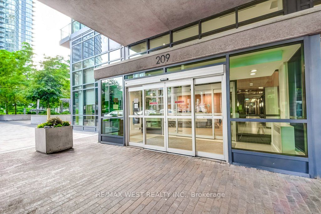 860 - 209 Fort York Blvd, Toronto | Sold, C6202624 | Condos.ca