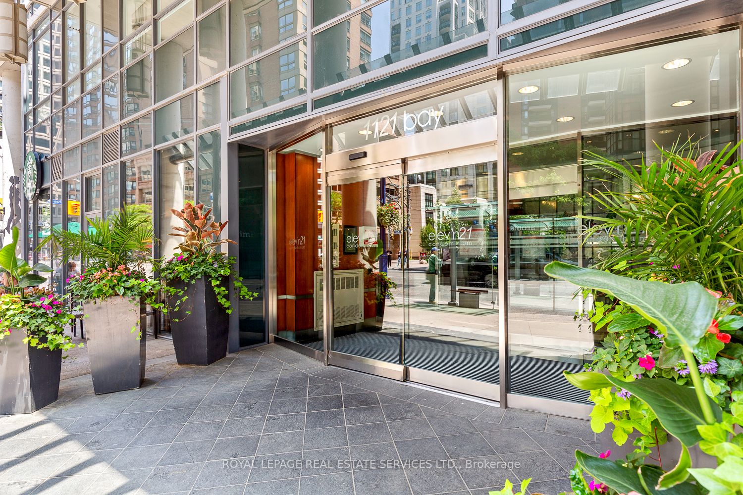 808 - 1121 Bay St, Toronto | Leased, C6215704 | Condos.ca