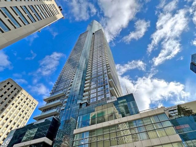 #711 - 386 Yonge St, Toronto | Leased, C6629844 | Condos.ca