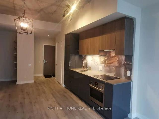 3807 - 161 Roehampton Ave, Toronto | Leased, C6630452 | Condos.ca