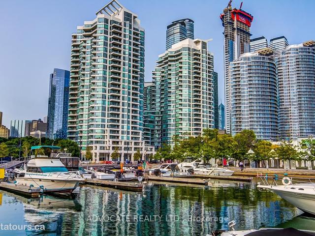 706 - 228 Queens Quay W, Toronto | Sold, C6655002 | Condos.ca