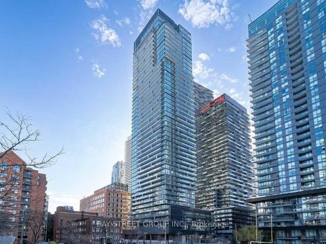 1903 - 39 Roehampton Ave, Toronto | Leased, C6667630 | Condos.ca