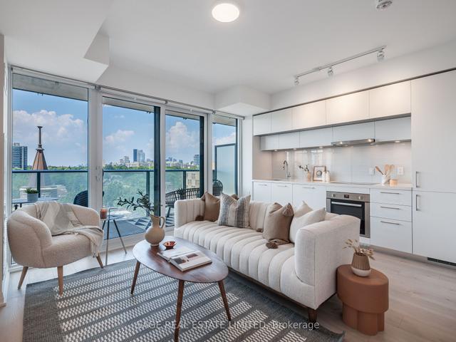 1006 - 99 Foxbar Rd, Toronto | Sold, C6671268 | Condos.ca