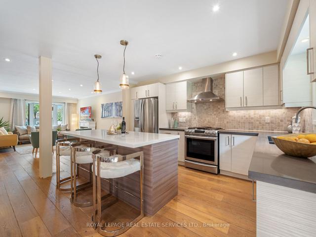 27 Gypsy Roseway, North York | Terminated, C6697646 | Condos.ca