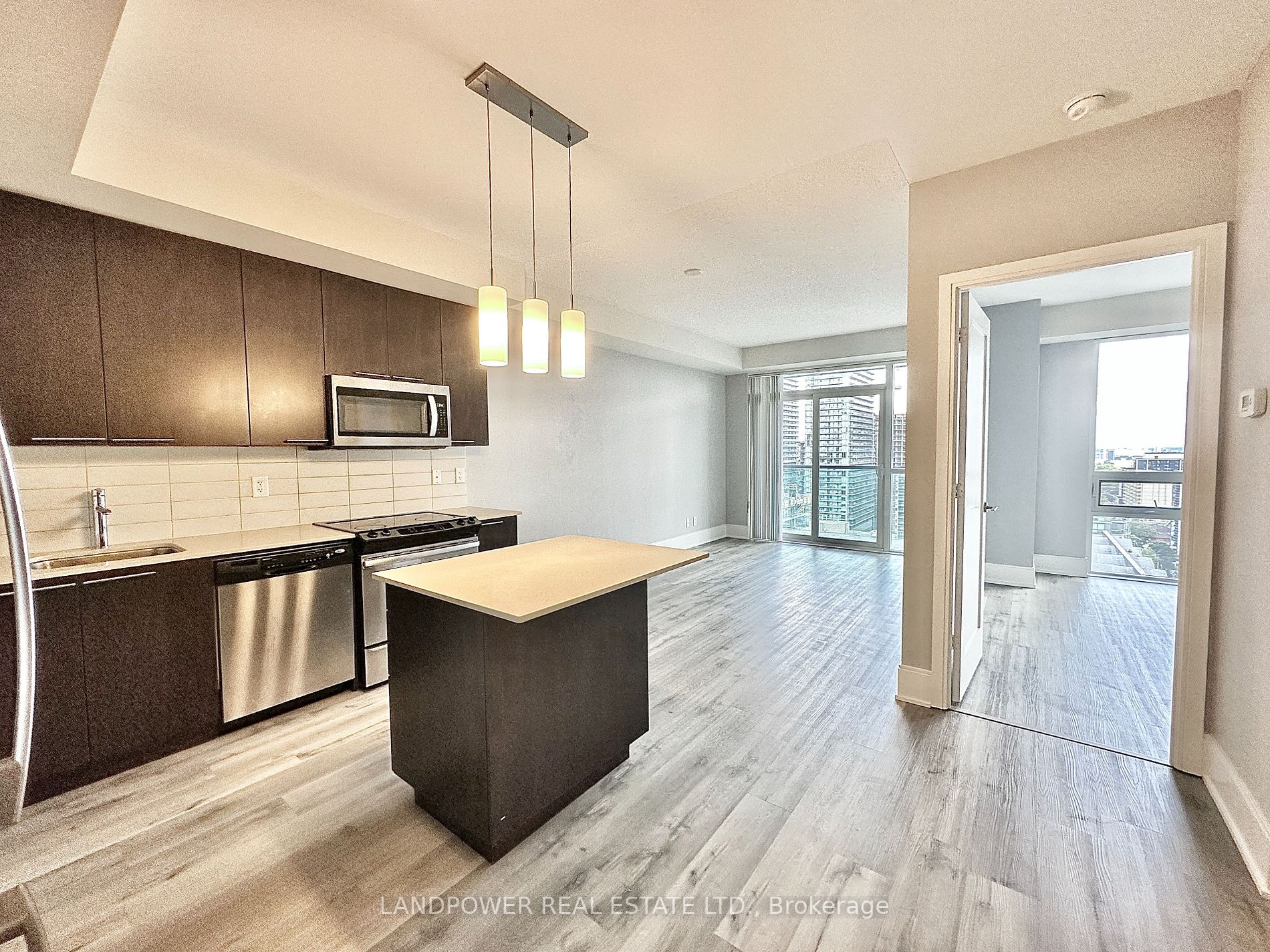 1712 - 70 Roehampton Ave, Toronto | Leased, C6707300 | Condos.ca