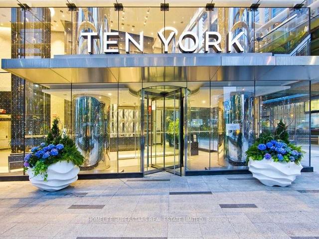 10 York St | Ten York Condos | 12 Condos for Sale & 6 Condos for Rent ...