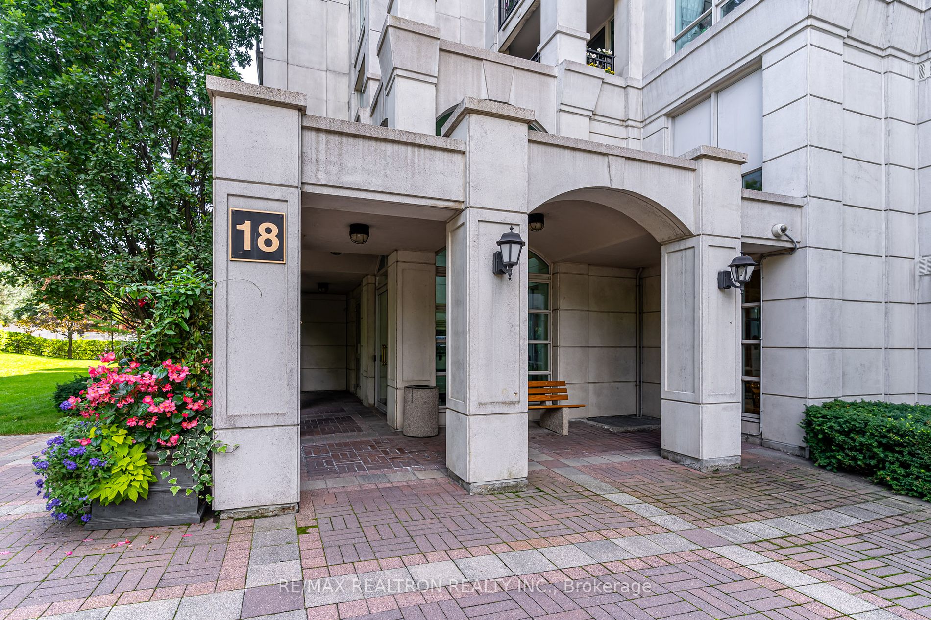 603 - 18 William Carson Cres N, North York | Leased, C6778432 | Condos.ca