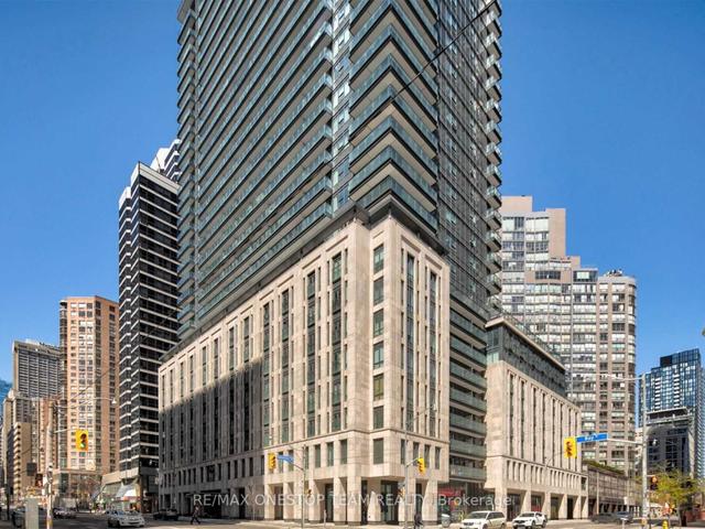 610 - 955 Bay St, Toronto | Leased, C6786518 | Condos.ca