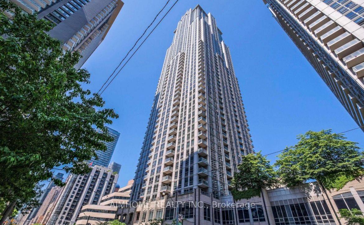 2712 - 763 Bay St, Toronto | Leased, C6791560 | Condos.ca