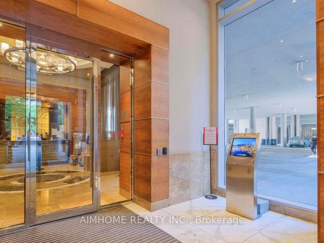 2712 - 763 Bay St, Toronto | Leased, C6791560 | Condos.ca