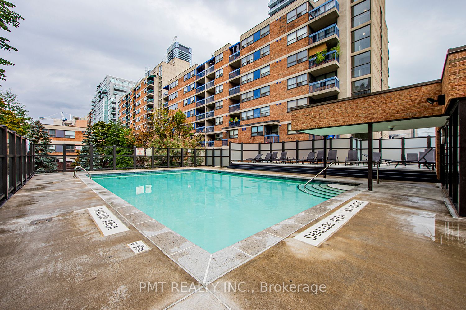 125 - 71 Mccaul St, Toronto | Leased, C6793422 | Condos.ca
